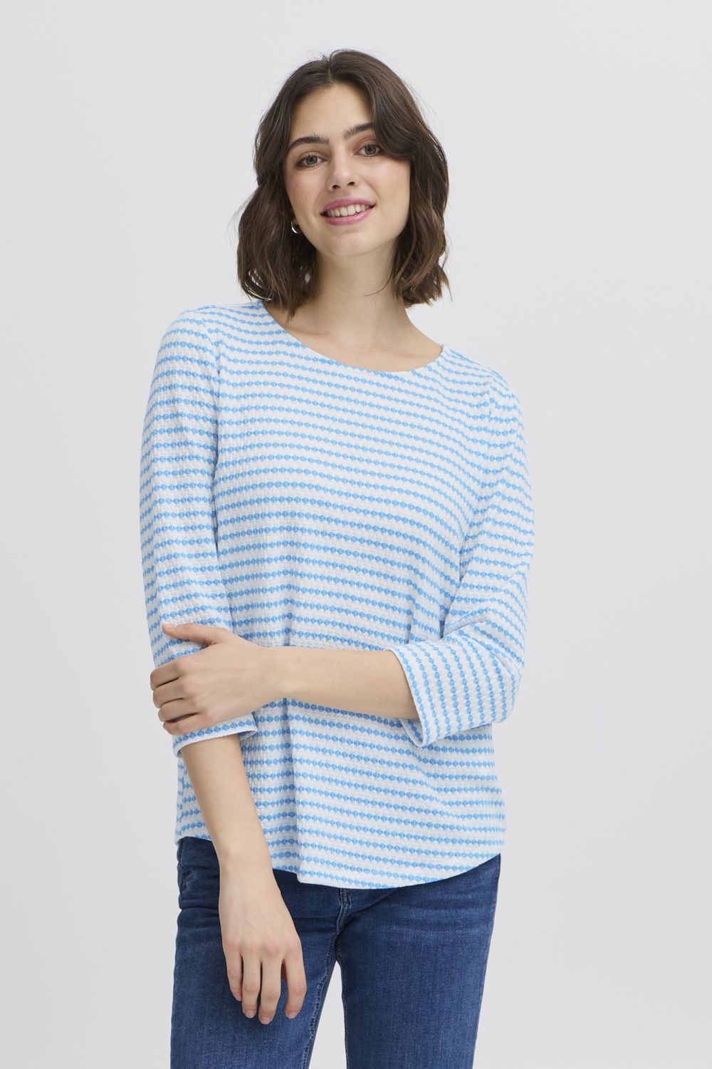 Fransa Top Style 20613431A – Modella Lifestyle