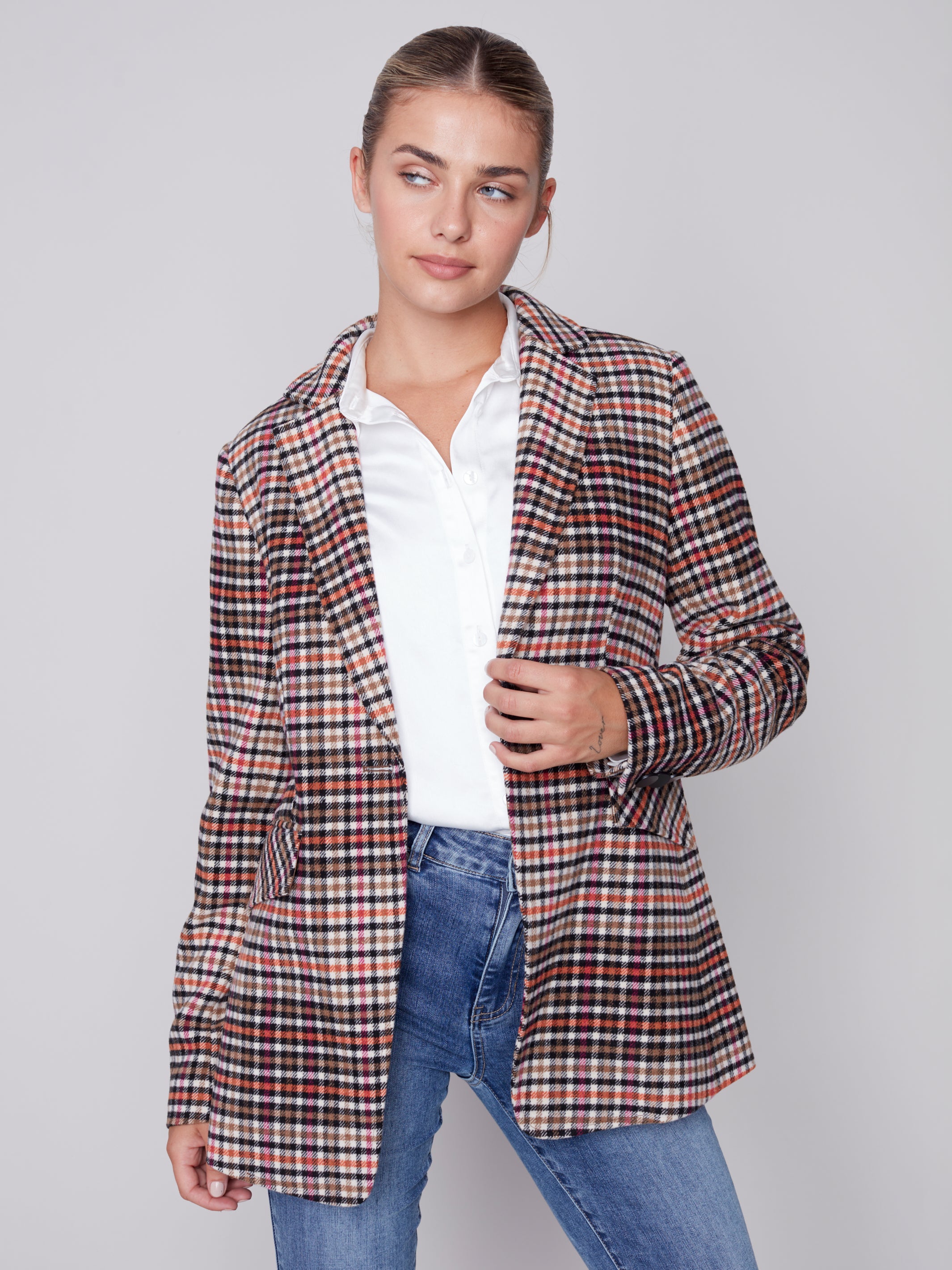 Luxurious Plaid Jacket – Modella Lifestyle