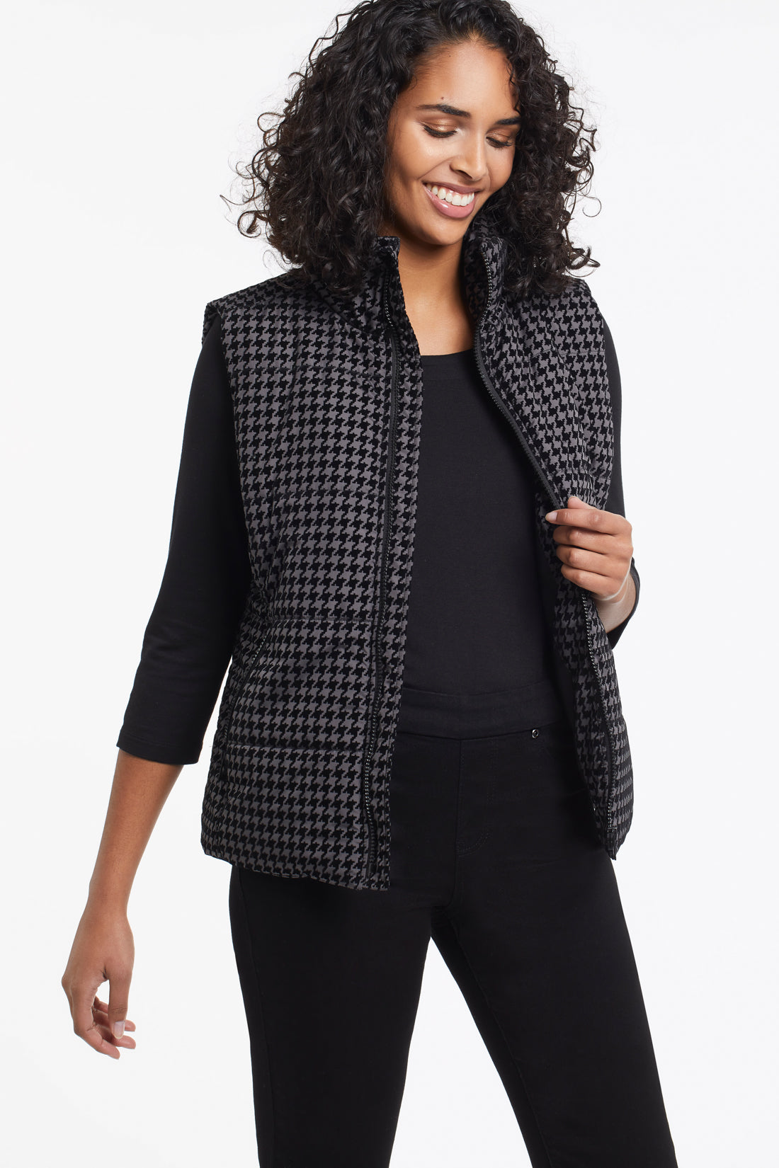 Textured Check Puffer Vest – Modella Lifestyle